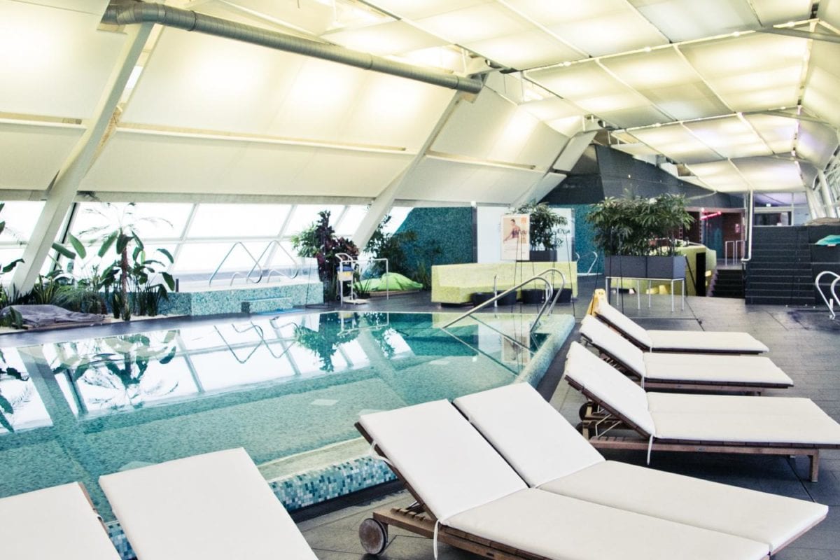 Auster Sport- und Wellnessbad Eggenberg - Filmcommission Graz