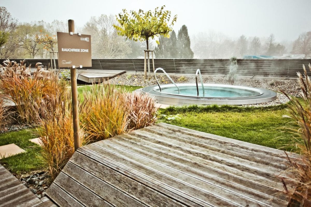 Auster Sport- und Wellnessbad Eggenberg - Filmcommission Graz